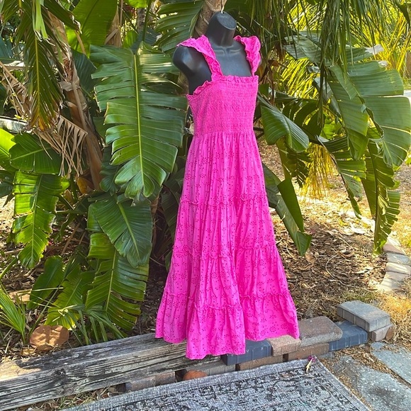 crown & ivy | Dresses | Crown And Ivy Cotton Eyelet Tiered Dress | Poshmark